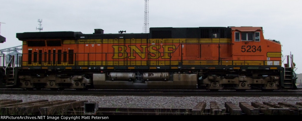 BNSF 5234